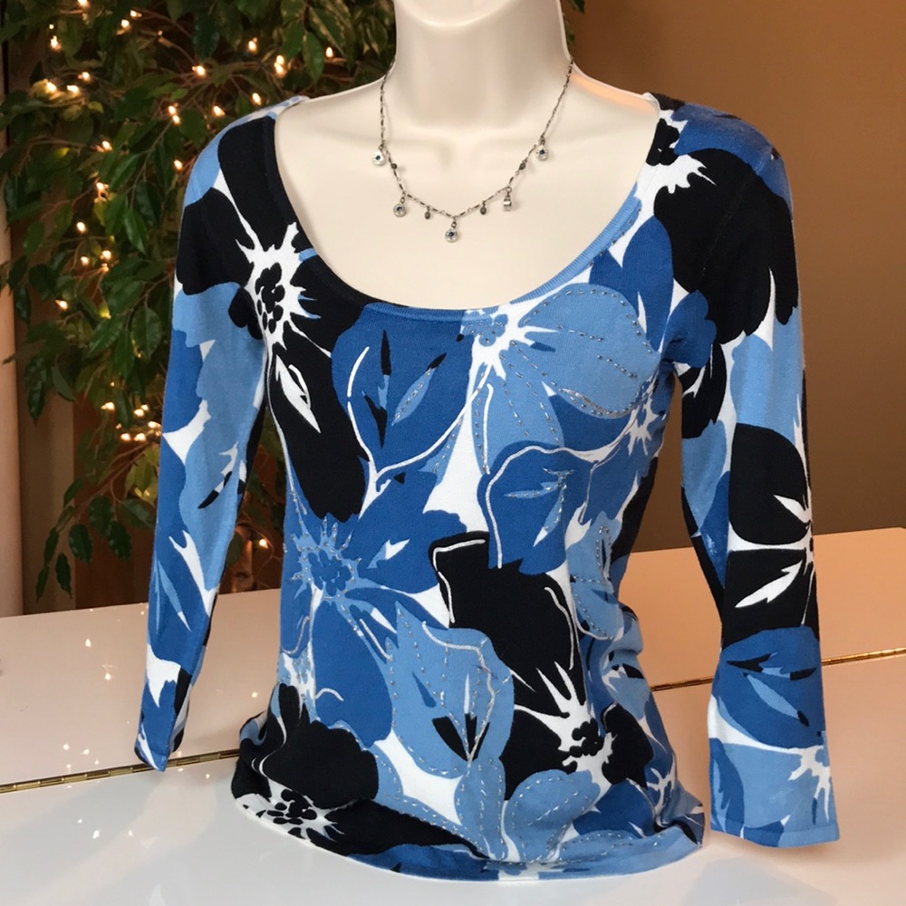 Cache Blue & Silver Floral Beaded Top Small - Gem